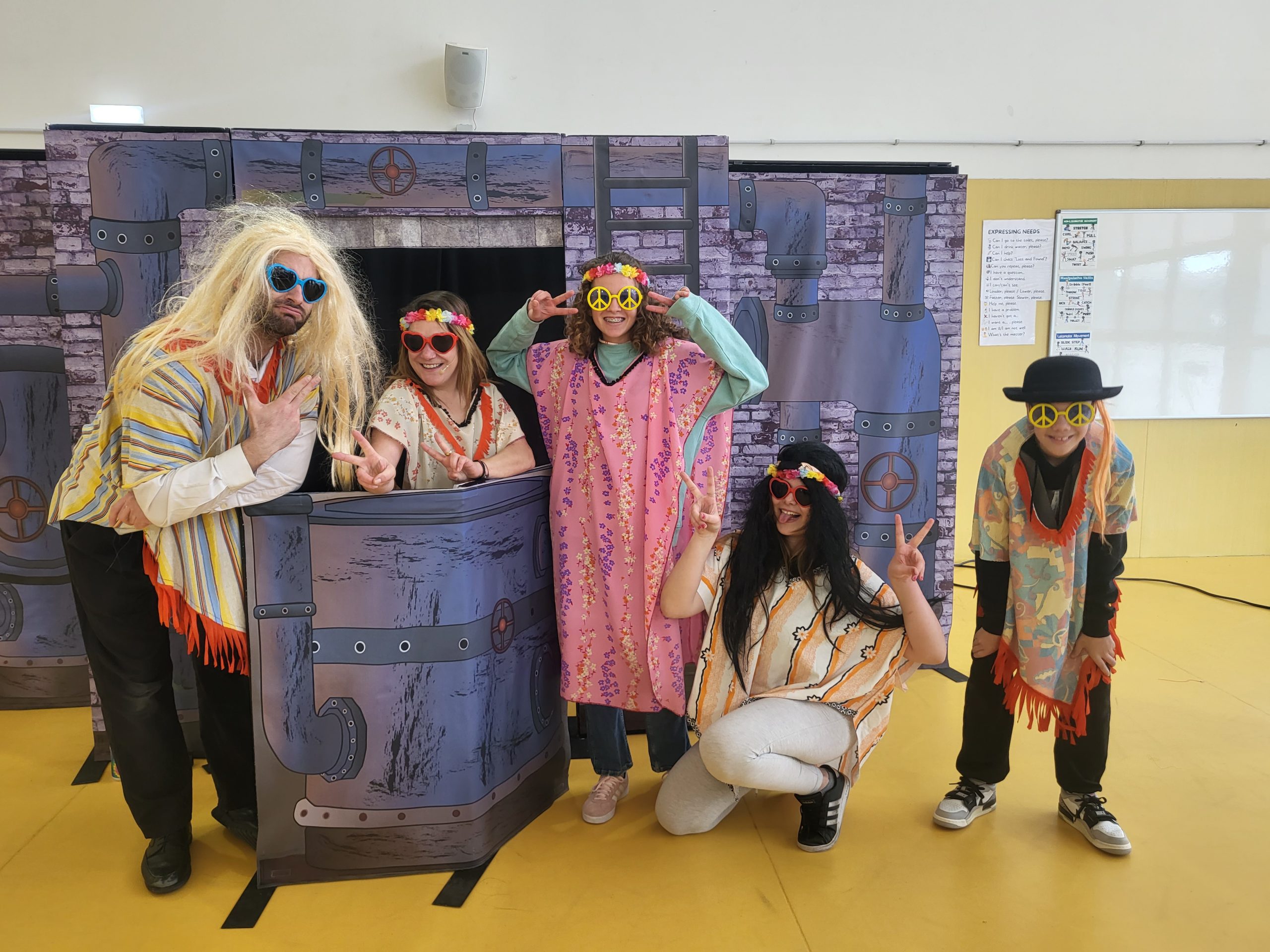 “FACE 2 FACE” THEATRE 1º ESO – CPI VALDESPARTERA III